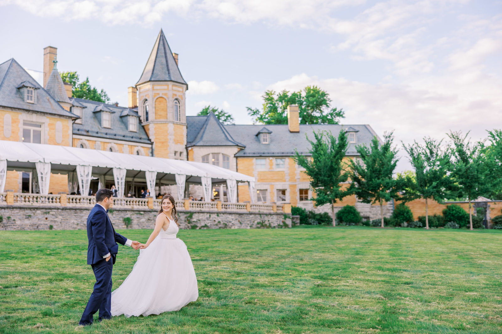 A Blush Fairytale Cairnwood Estate Wedding - Katie Trauffer Photography