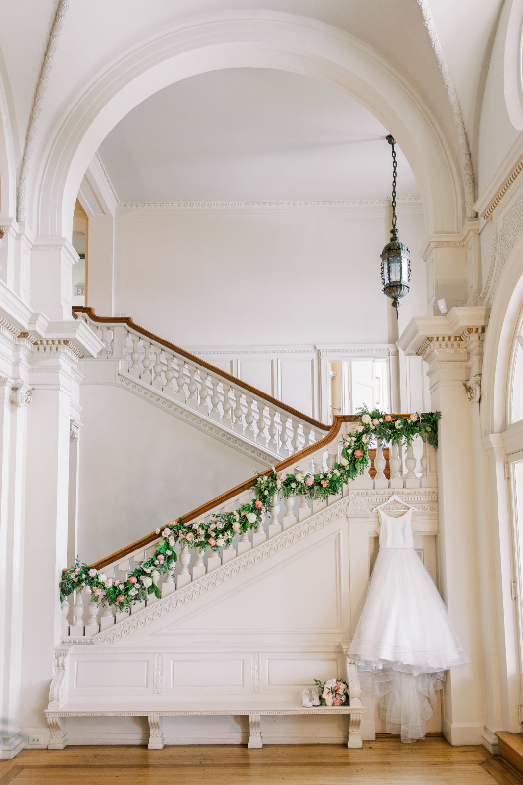 A Blush Fairytale Cairnwood Estate Wedding - Katie Trauffer Photography